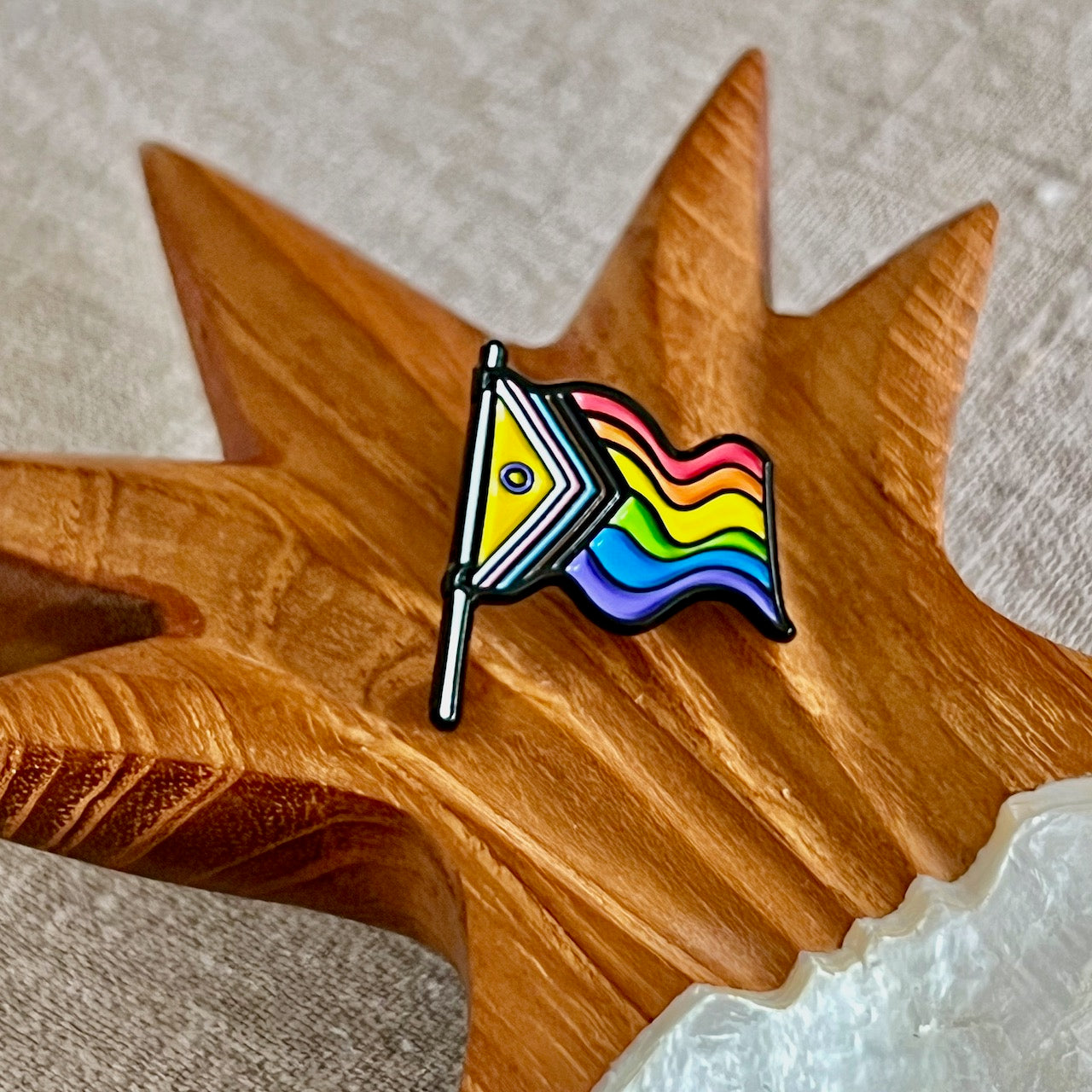 Progress Flag, Pride Pin, LGBT Pin, Queer Pins, Progress Pride Flagge ...